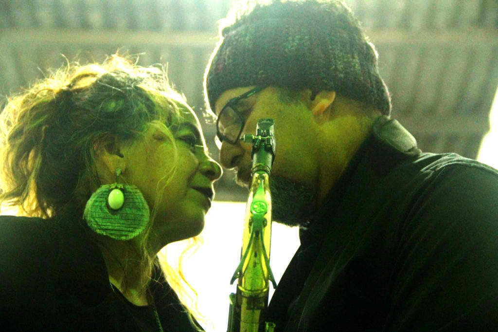 Sarau Delivery: Ligia Regina e Eder Lima cantam e tocam a cultura ...